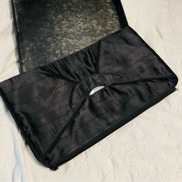 Zero Halliburton | Bags | Zero Halliburton Zip In Garment Holder W Hook ...